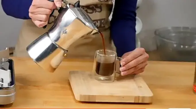 How Do Stovetop Coffee Makers Work
